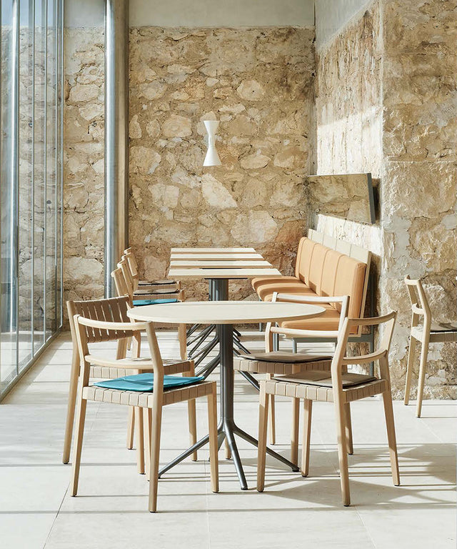 Stringers Restaurant & Bar – maas.furniture